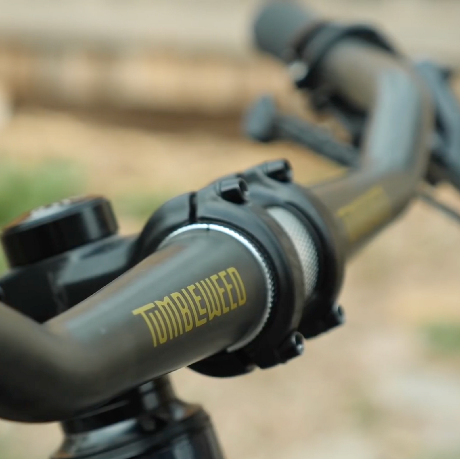 Persuader Bar